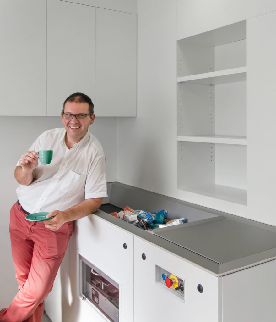 Optimized stock: store more, less space | Meditech Pharma